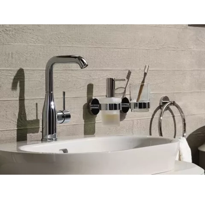 Смеситель Grohe Essence New 23462001 для раковины в интернет магазине ...